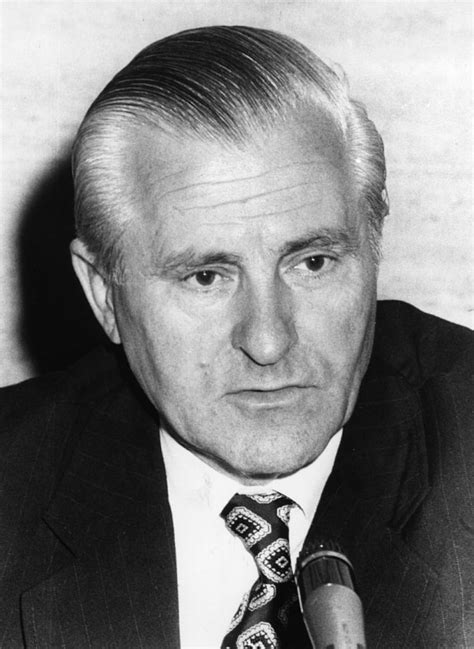 Sir John Read Businessman Obituary