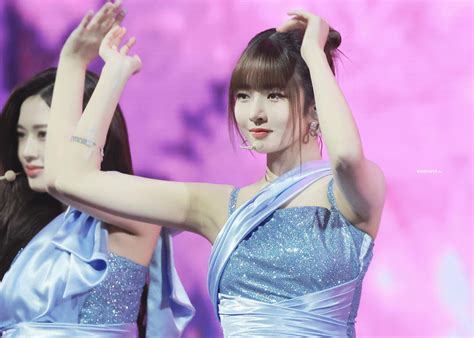 Rei Ive Kpop Nsfw