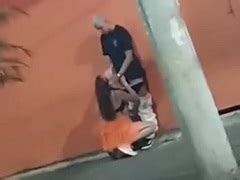 Flagra De Sexo No Carnaval Essa Novinha Mamando No Meio Da Rua Porno Carioca