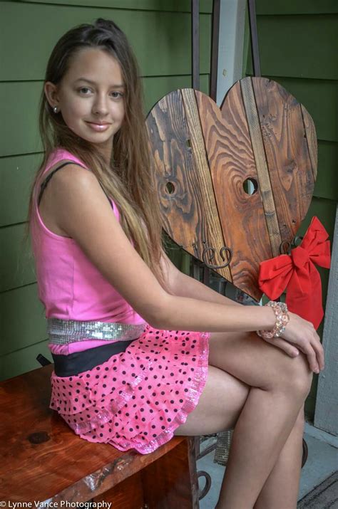 Francine Diaz Pre Debut Shoot Shirt Skirt Outfit Teen Girl Dancewear
