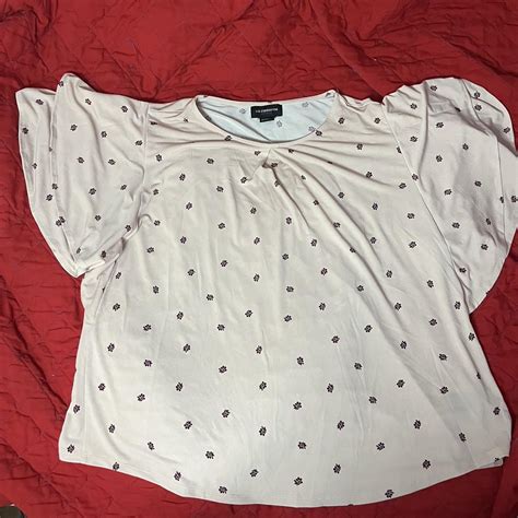 Liz Claiborne Women S Pink Blouse Depop