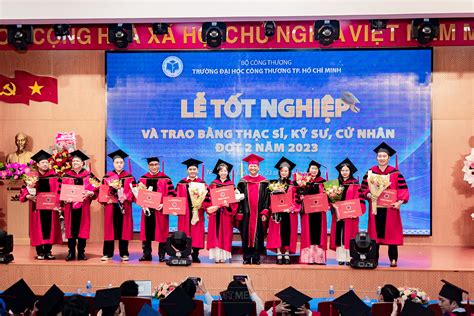 Lễ Tốt Nghiệp Và Trao Bằng Tốt Nghiệp Thạc Sĩ Kỹ Sư Và Cử Nhân đợt 2