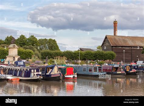 Evening Light Over Bancroft Basin Stratford Upon Avon Canal Stratford
