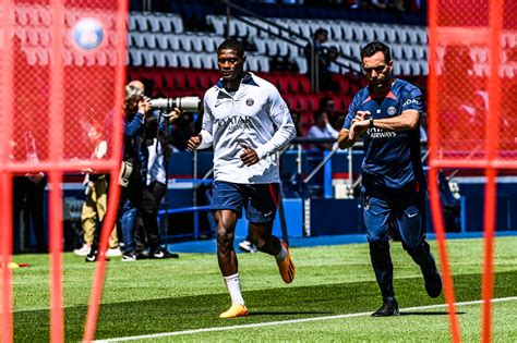 Psg La Thérapie De Nuno Mendes Contre Le Manque Defficacité Du Paris Sg