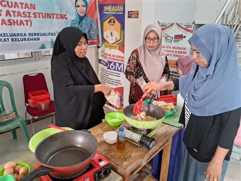 Tinggalkan Komentar Batal Membalas