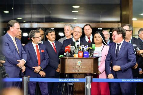Pec Da Transição Aprovada Em 1º Turno E 4 Assuntos Do Brasil E Do Mundo