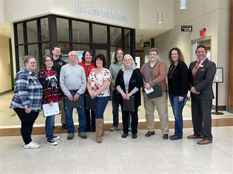 Glen Oaks Celebrates Employee Service Anniversaries Glen Oaks