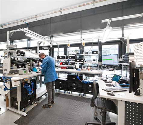 Knf Micro Ag Reiden Referenzobjekte Kern Studer Ag Trennwände Tore