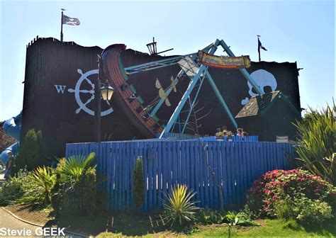 Flying Dutchman Crealy Adventure Park Coasterpedia The Roller