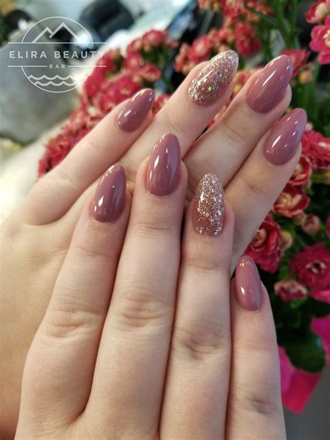 Classic Almond Shaped Nail Extensions Almond Nails French Almond Shape