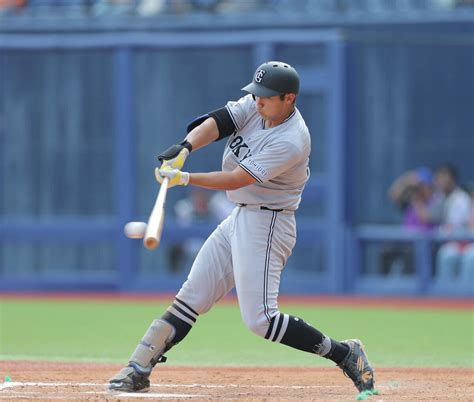【巨人】三塚琉生が2戦連続猛打賞で打率3割6分7厘 貪欲さが無意識にファッションに2軍戦 スポーツ報知