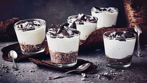 Ein Dessert mit Oreo Keksen lässt sich schnell zubereiten und ganz nach
