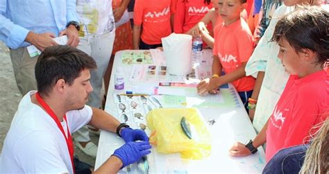 La Junta Fomenta El Consumo De Pescado Fresco Andaluz En Las Playas