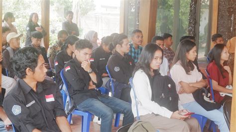 Himaskap Unitri Hadirkan Alumni Dalam Talkshow Universitas Tribhuwana Tunggadewi