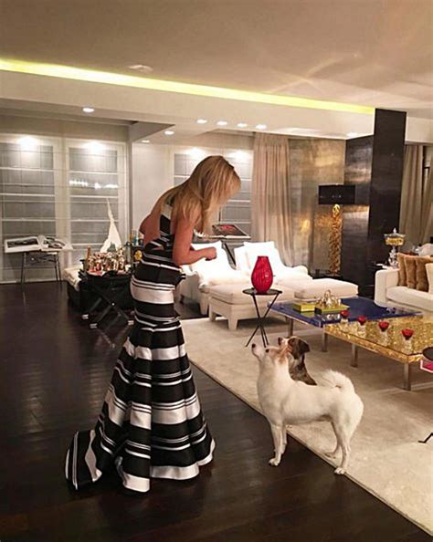 Joanna Przetakiewicz sprzedaje swój luksusowy apartament Za ile