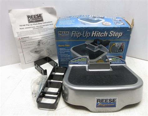 Flip Up Hitch Step NIB Albrecht Auction Service