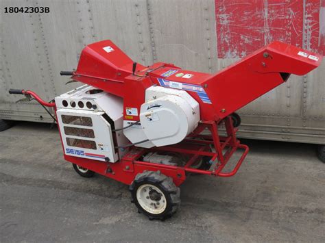 中古美品 自走式四国製作所 シコク カッター カッタ CS170A粉砕機 チッパー さい断機 藁切り わら切り ワラ切り 5馬力の落札