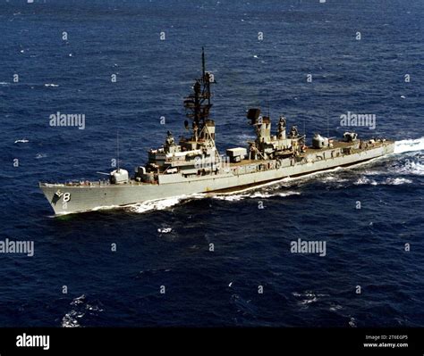 USS Lynde McCormick DDG Underway In Stock Photo Alamy