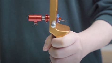 How Does A Magnetic Arrow Rest Work