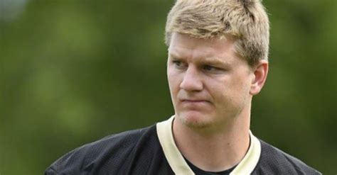 This Saints Linemans Heroics Help Save A Trapped Man Fanbuzz