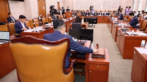 자본시장법 개정안 법사위 통과주가조작범에 이익 2배 과징금 부과 아주경제