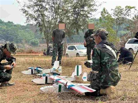 ကျိုက်မရောနှင့် ကျုံဒိုးရှိ စစ်တပ်၏ တံတားဂိတ် ၂ ခုကို မောင်းသူမဲ့ လေယာဥ