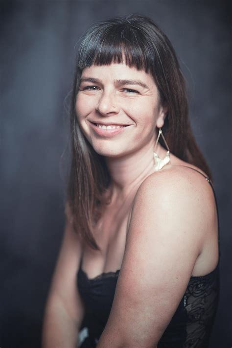 אורגזמה מחדירה זה כמו לתת כיף לאלוהים שווה להגיע לשם