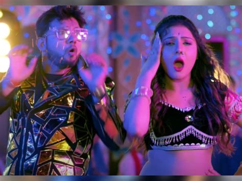 Bhojpuri Song नीलकमल सिंह ने मचाया बवाल सईयां जी दिलवा मांगेले गमछा