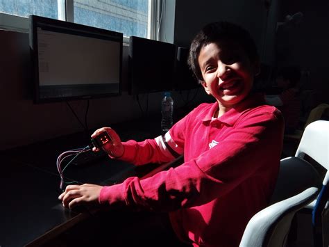 Hackaday World Create Day At Learnobots Labs