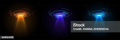 컬러 홀로그램 포털 매직 판타지 포털 홀로그램 효과로 순간이동을 위한 마법의 원형 연단 3차원 형태에 대한 스톡 벡터 아트 및 기타 이미지 Istock