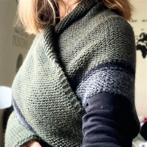 Outlander Shawl Pattern Claire Shawl Knitting Outlander Inspired Shawl