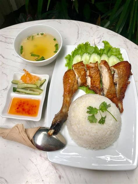 ម ន កាហ្វេ និង បាយ Mini Coffee And Eatery Joon