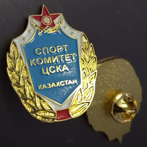 Продам значки, 25 штук. В наличии: 3 000 тг. - Коллекционирование ...