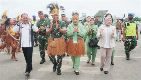 Danrem 174 ATW Merauke Dampingi Pangdam XVII Cenderawasih Saat Kunjungan Kerja Di Kab Merauke