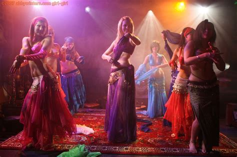 Nude Belly Dance Dancing