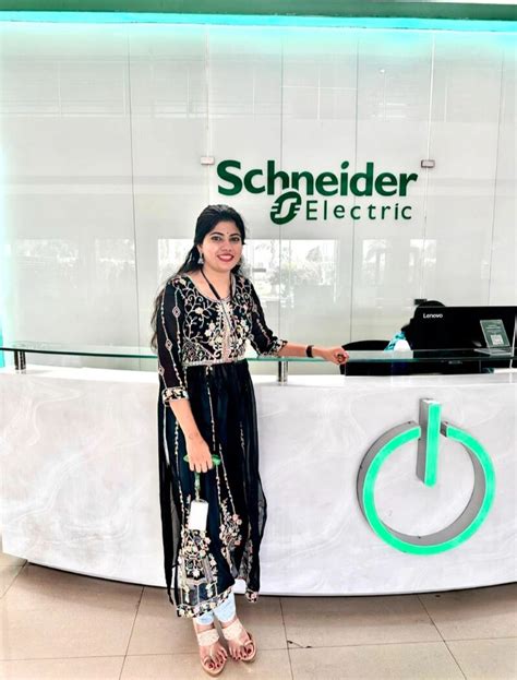 Aarohi Sardar On Linkedin Schneider Freshers Experienced