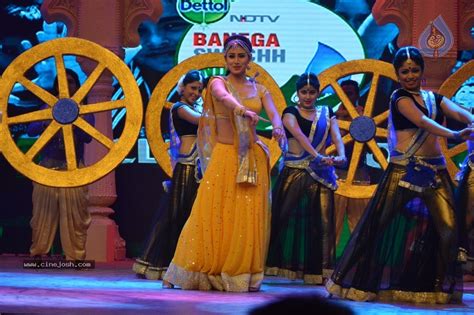 Big B For Ndtv Mission Swachh Bharat Abhiyaan Photo 16 Of 148