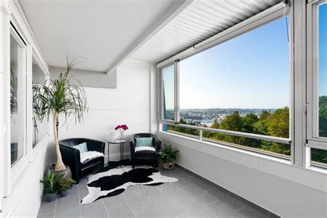 Prečo by rolety na balkon nemali chýbať na vašom balkóne