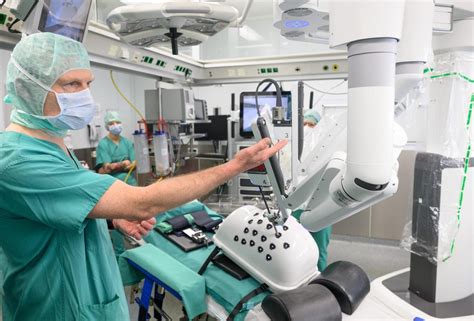 Intuitive Surgical Stock To See Higher Levels Post Q1 Internewscast