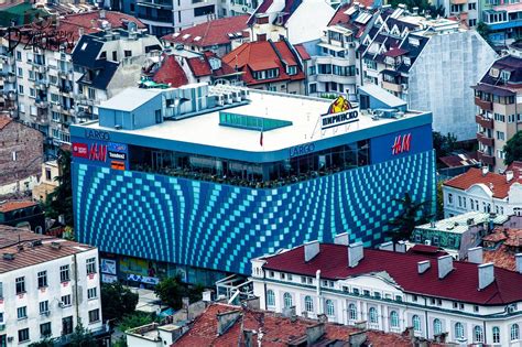 Ларго Мол Благоевград | Blagoevgrad, Landmarks, Times square