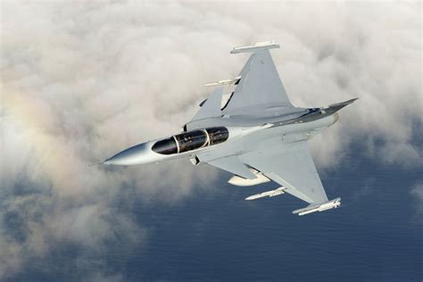 INDONESIA DEFENCE Menhan Menerima Kunjungan Dubes Swedia