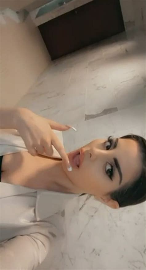 Went Braless For My Birthday At Work Today