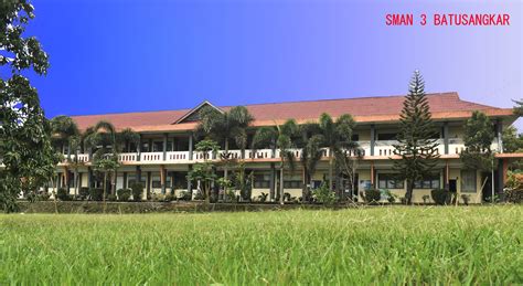SMAN 3 Batusangkar Raih Peringkat 1 Wilayah IV KCD Pendidikan Untuk TOP