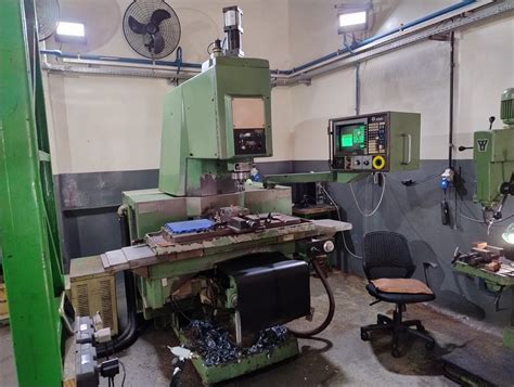 Fresadora Cnc Romi Interact 4 X Maquinas