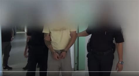 ПРИВЕДЕН УШТЕ ЕДЕН НАСИЛНИК ОД СТРАНА НА МВР КОЈ ШТО НА ПРОТЕСТИТЕ НАПАДНА ФИЗИЧКИ ПОЛИЦИСКИ