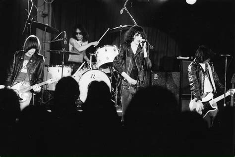 Johnny Tommy Joey Und Dee Dee Ramones Johnny Gabba Gabba