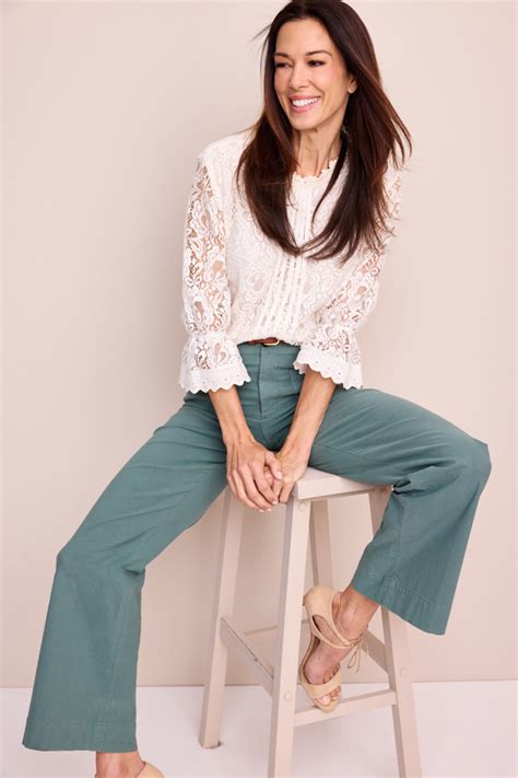 Brand Model And Talent Colleen Chambers Classic Women