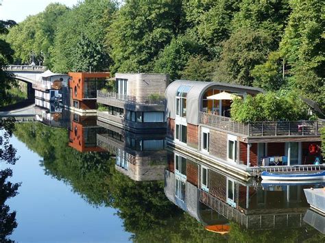 8 Different Types Of Houseboats Designs Ideas Examples 40 Photos Artofit