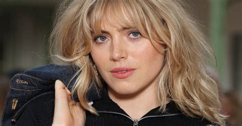 Inside The Life Of Bella Maclean Including Netflix Breakthrough And Real Age Mirror Online