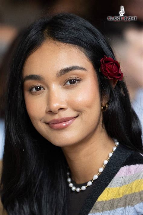 Khit Thit Media ငွေကြေး ကျပ် ဘီလီယံချီ လိမ်လည်ထားသည့် Capital Fx Myanmar တံဆိပ်။ Facebook